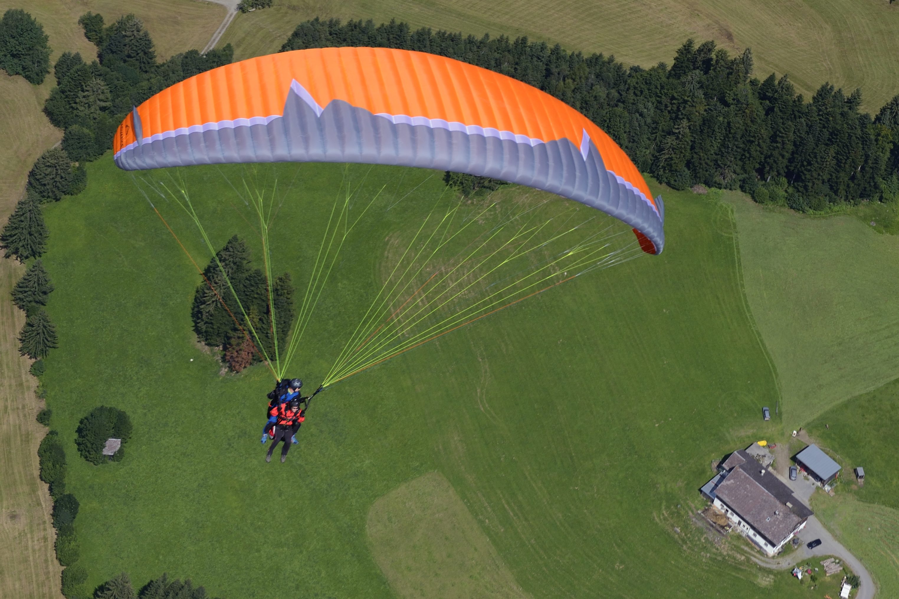 Paragleiten und Tandemfliegen - ganzjährig in Vorarlberg